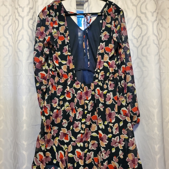 Dresses | Short Backless Floral Dress | Poshmark